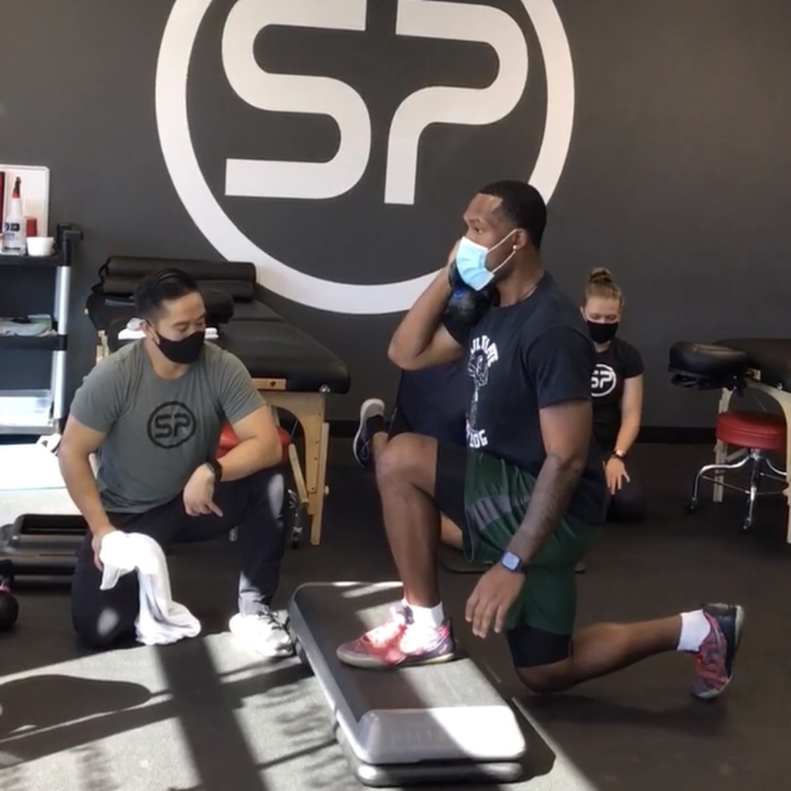 5 Ways to Stay Fit and Healthy as You Age – Sports Performance Physical ...